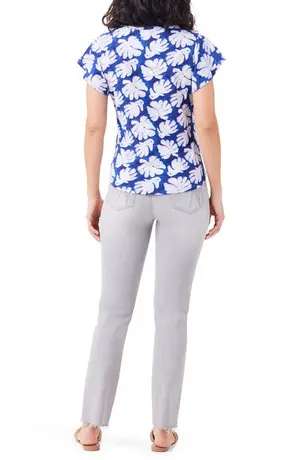 NIC+ZOE Shadow Palm Flutter Sleeve T-shirt