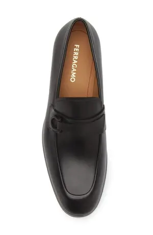 FERRAGAMO Florio Loafer