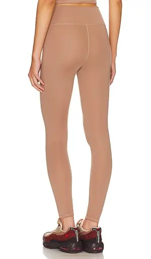 WELLBEING + BEINGWELL Movewell Rio Legging In Brown