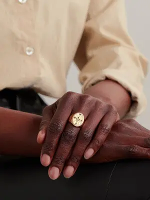 FOUNDRAE Internal Compass 18-karat And Enamel Signet Ring