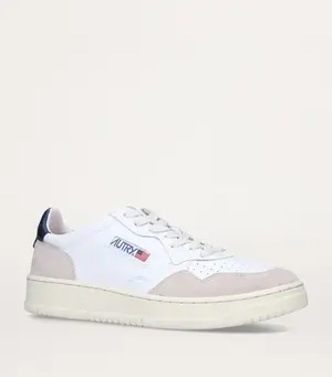 AUTRY Leather Medalist Low Top Sneakers