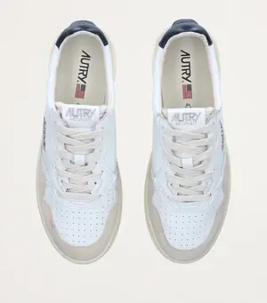 AUTRY Leather Medalist Low Top Sneakers