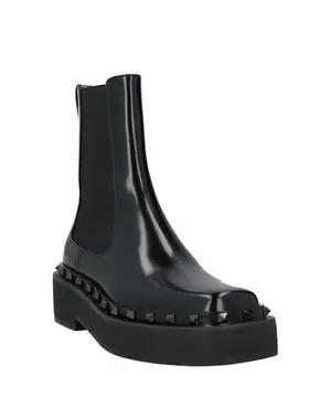 Valentino Garavani Leather Studded Ankle Boots