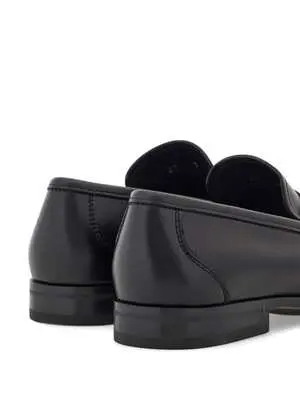 FERRAGAMO Gancini Leather Loafers - Black
