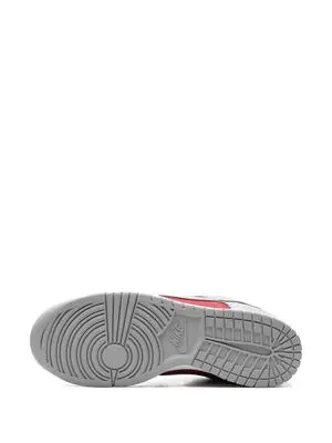 Nike Dunk Low Qs Co.jp Reverse Ultraman Sneakers