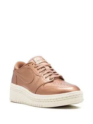 JORDAN Air 1 Re Low Liftd Sneakers - Pink