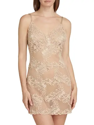Natori Feathers Boudoir Nightdress