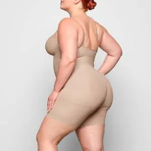 SKIMS Seamless Sculpt Butt Lifting Open Bust Bodysuit - Mica
