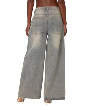 EDIKTED Super Baggy Wide Leg Jeans