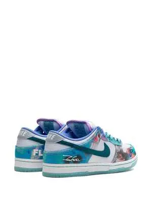 Nike X Futura Laboratories Sb Dunk Low Sneakers - Blue