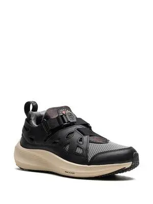 Nike Air Huarache Plus Sneakers - Black