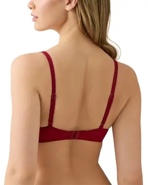 Wacoal B. Tempt'd It's On Lace Contour Bra - Biking Red
