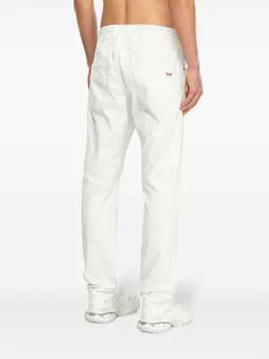 DIESEL® 2030 D-krooley Joggjeans - White