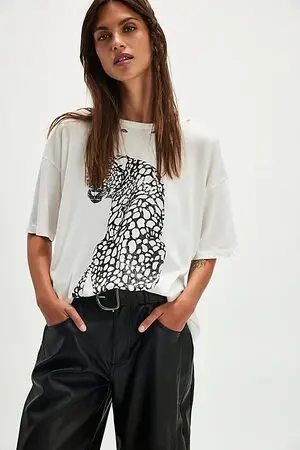 PROMESA Leopard Graphic Tee - Ivory