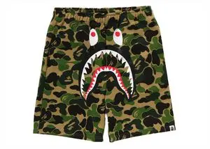 A BATHING APE Abc Camo Shark Sweat Shorts - Green