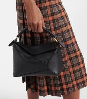 Loewe Puzzle Small Leather Shoulder Bag - Black