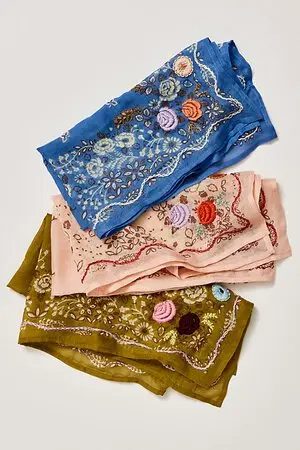 Chan Luu Chan Luu Embroidered Floral Bandana Green