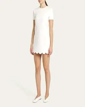 Valentino Garavani Vlogo Medallion Calfskin Ballerina Flats