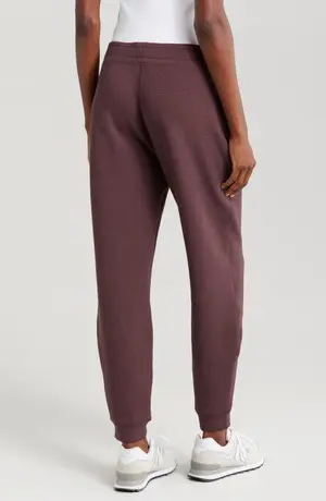 RHONE Dreamglow Relaxed Fit Joggers - Brown Berry