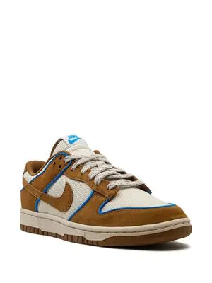 Nike Dunk Suede Sneakers - Brown