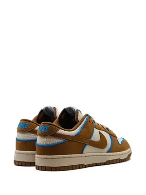 Nike Dunk Suede Sneakers - Brown