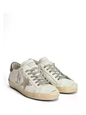 GOLDEN GOOSE Super-star Distressed Sneakers - Neutrals