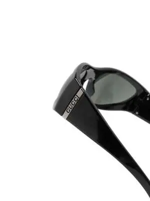 Gucci Logo-plaque Sunglasses
