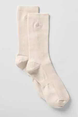 Alo Yoga Half-Crew Understated Socks Bone