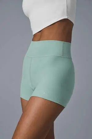 Alo Yoga 3" High-Waist Short Botanical Green