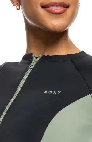 Roxy Pro Performance Long Sleeve Zip-up Rashguard