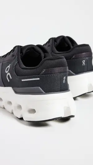 On Cloudrunner 2 Sneakers - Eclipse Black