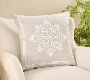 NORTHERN NIGHTS As Is Signature Medallion 20x 20 Dec Pillow - One-color