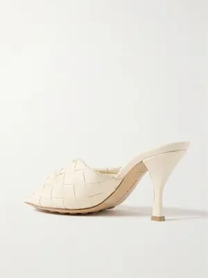 Bottega Veneta Twisted Intrecciato Leather Mules - Neutrals