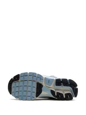 Nike Zoom Vomero 5 Sneakers - Grey
