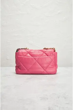 Chanel Lambskin 19 Flap Bag - Pink