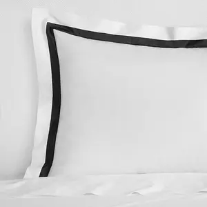 SFERRA Estate Sham, Boudoir - White/navy