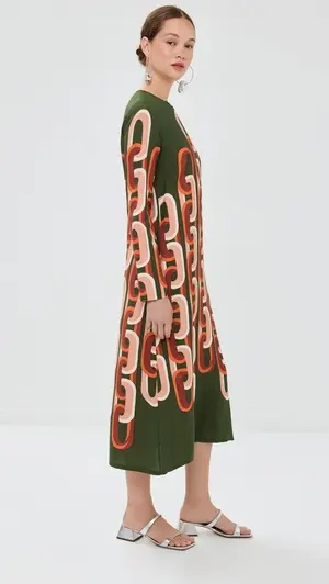 La DoubleJ Long Sleeve Midi Swing Dress - Prometheus Placée