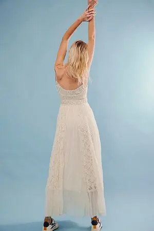 fp one ciella lace maxi dress green Free People - White Lace Flowy dress