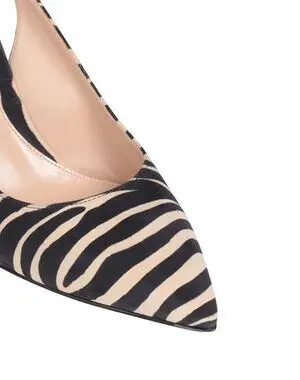 GIANVITO ROSSI Leather Pumps