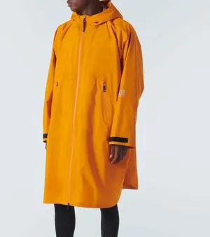Loewe X On Technical Cape