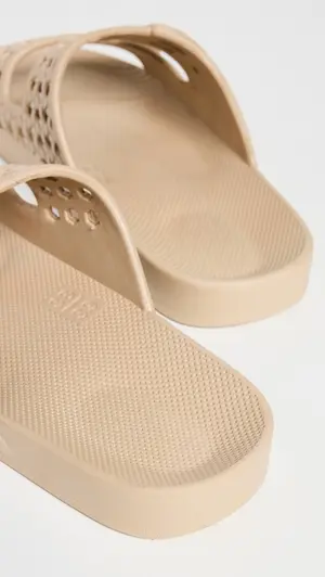 Freedom Moses Paz Sandals - Sands