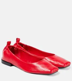 Souliers Martinez Flat Shoes For Women