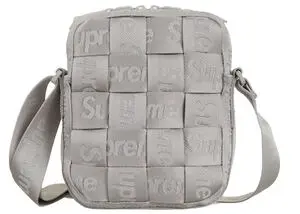 Supreme Woven Shoulder Bags For Women