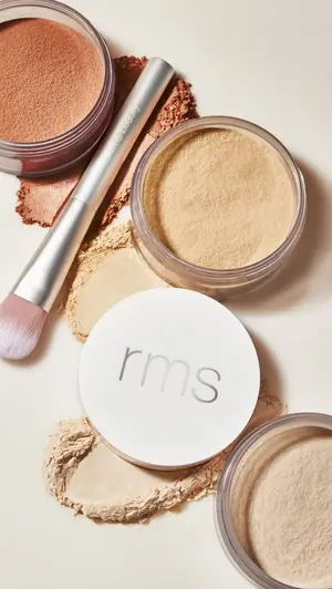 RMS BEAUTY Redimension Hydra Setting Powder 0.32oz - Medium