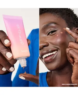 BENEFIT COSMETICS Dew-la-la Liquid Glow Highlighter - Comet