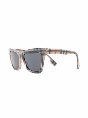 Burberry Vintage Check Cat-eye Sunglasses - Neutrals