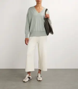 Le Kasha Organic Cashmere V-neck Sweater