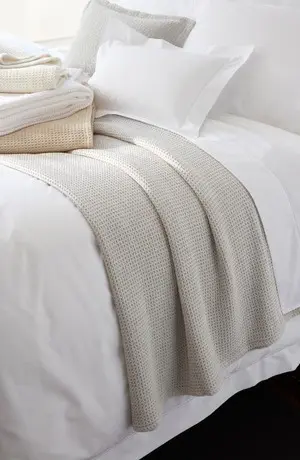 MATOUK Chatham Blanket - Silver