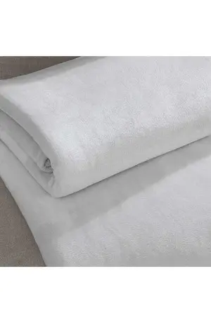 Calvin Klein Core Plush Blanket - Grey