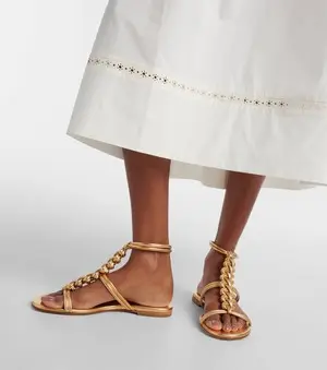 GIANVITO ROSSI Capua Metallic Leather Sandals - Gold